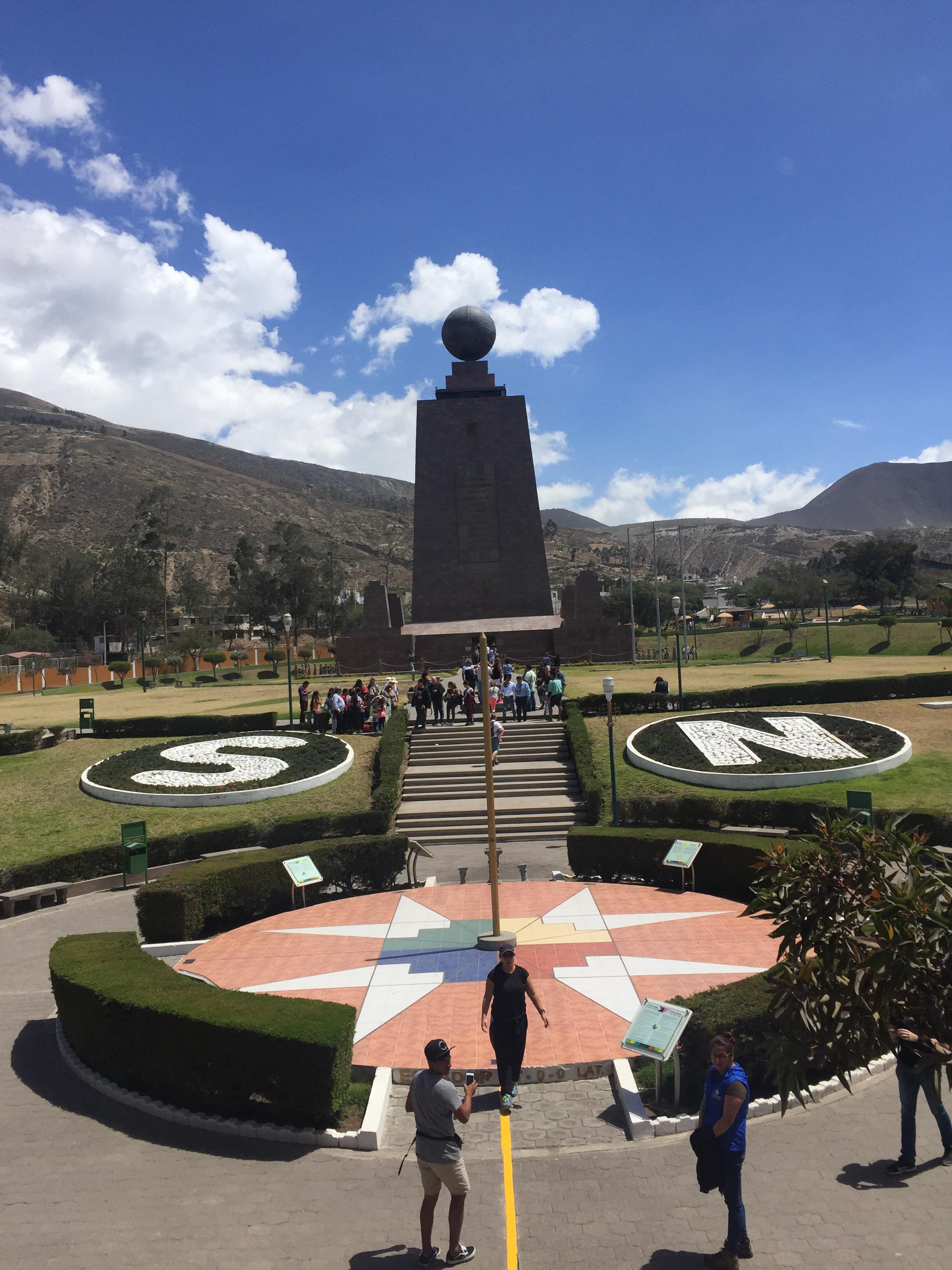 Southern Hemisphere lllll Northern Hemisphere. Ecuador | Scrolller