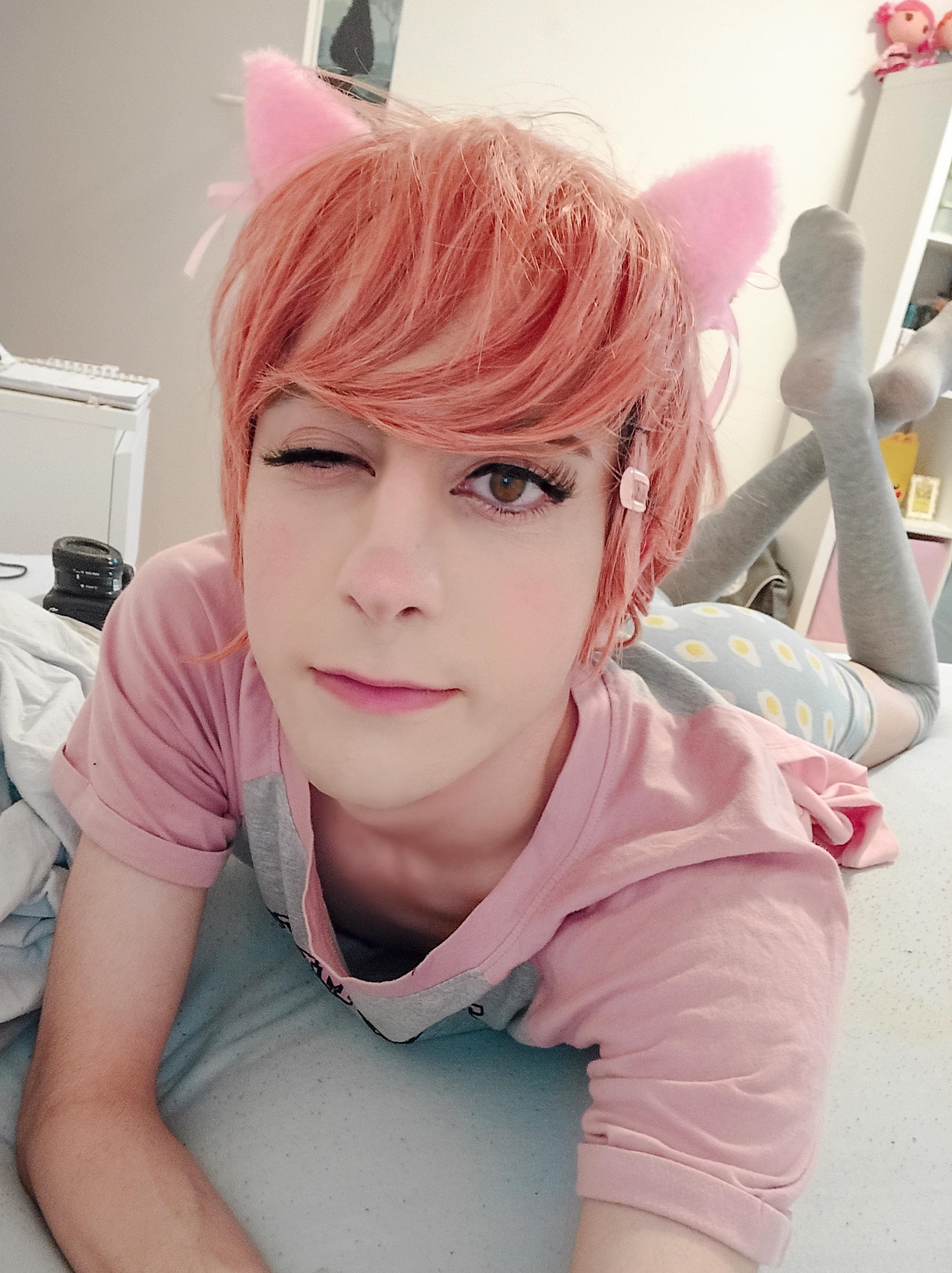 🌸Pov : i wanna cuddle💗 | Scrolller