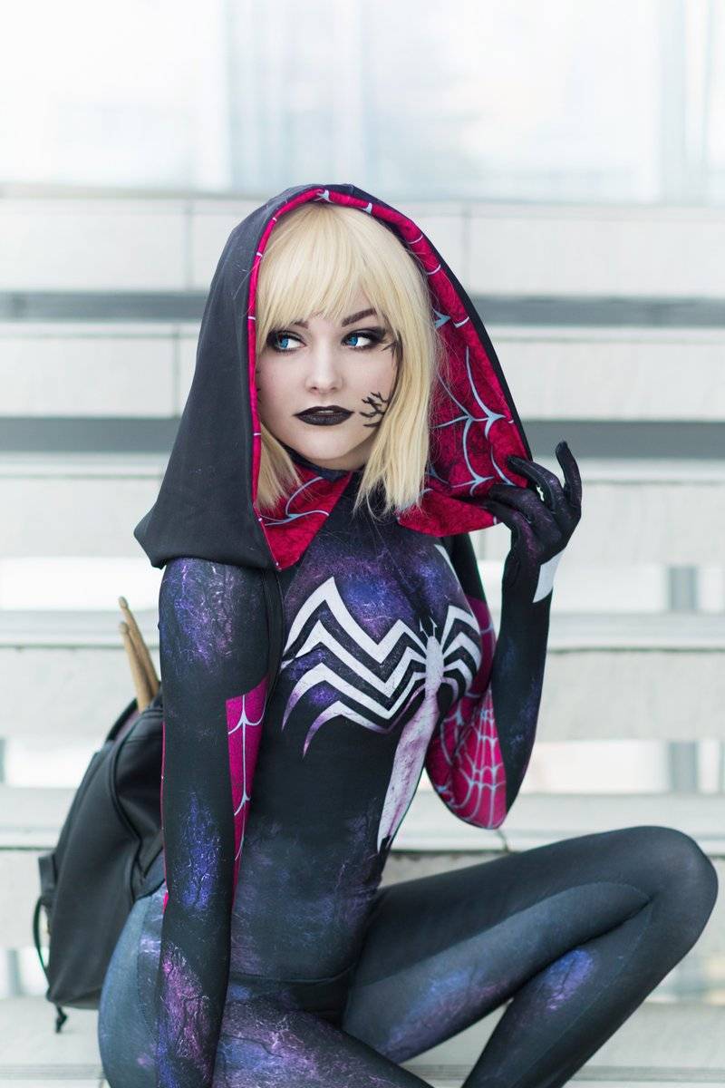 ‘Spider-Gwen’ by @ri_care | Scrolller