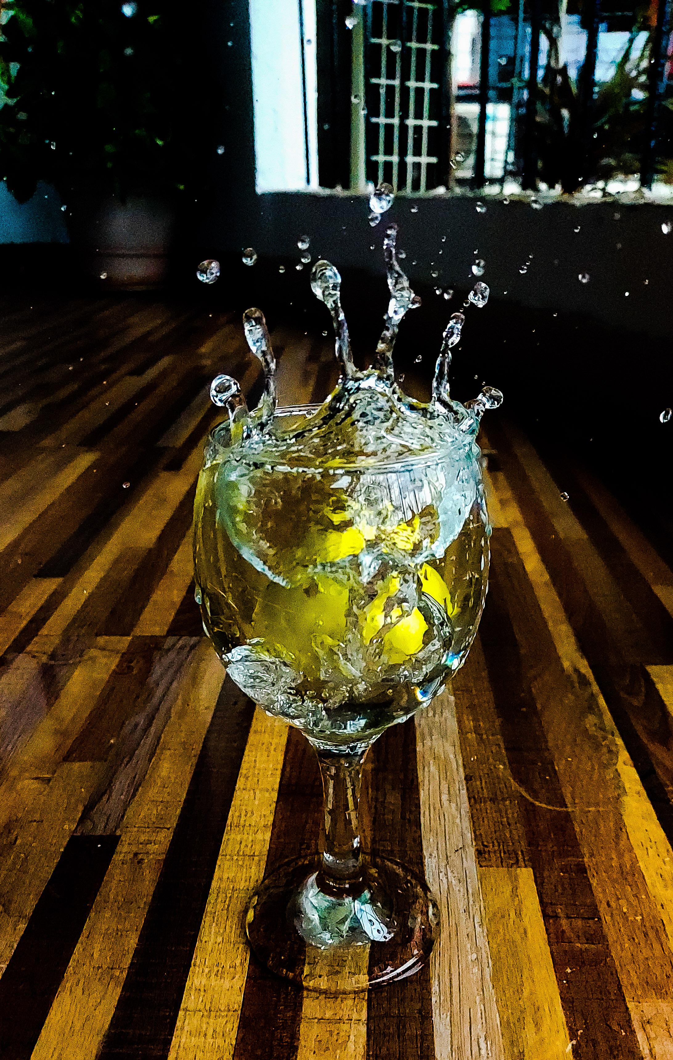 Splash.. | Scrolller