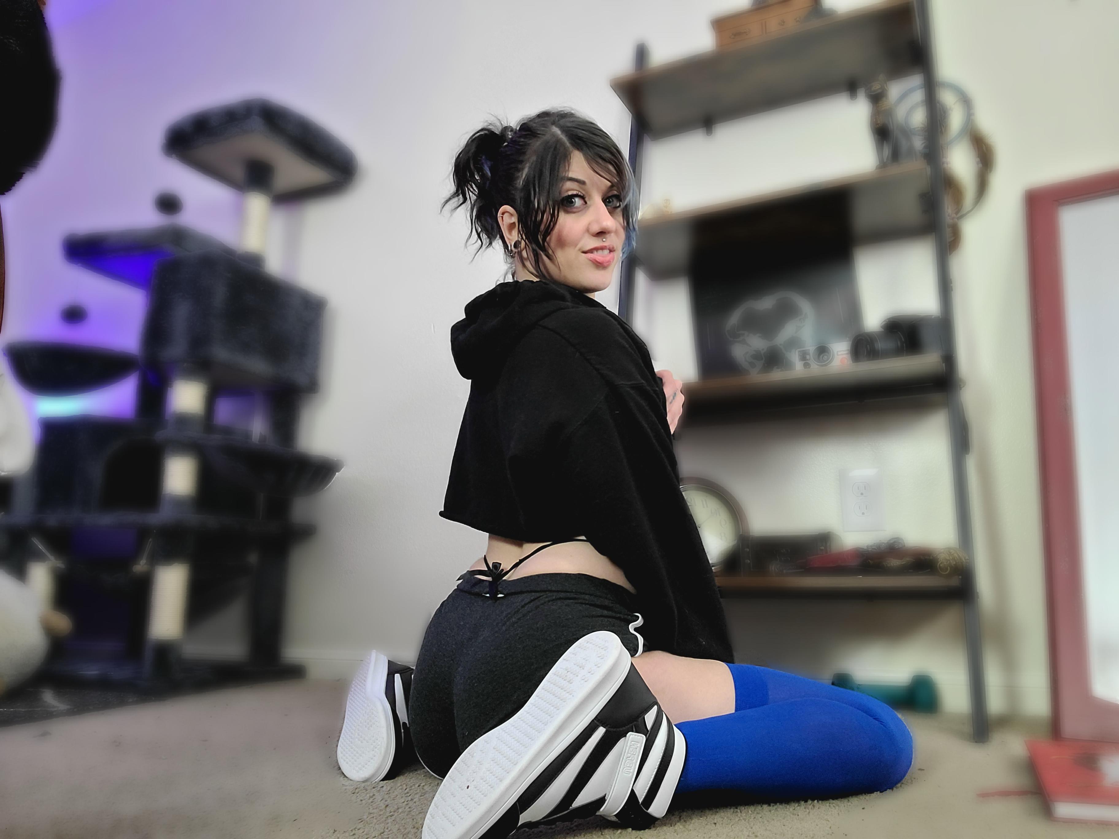 Sporty vibes. Ready to get sweaty? | Scrolller