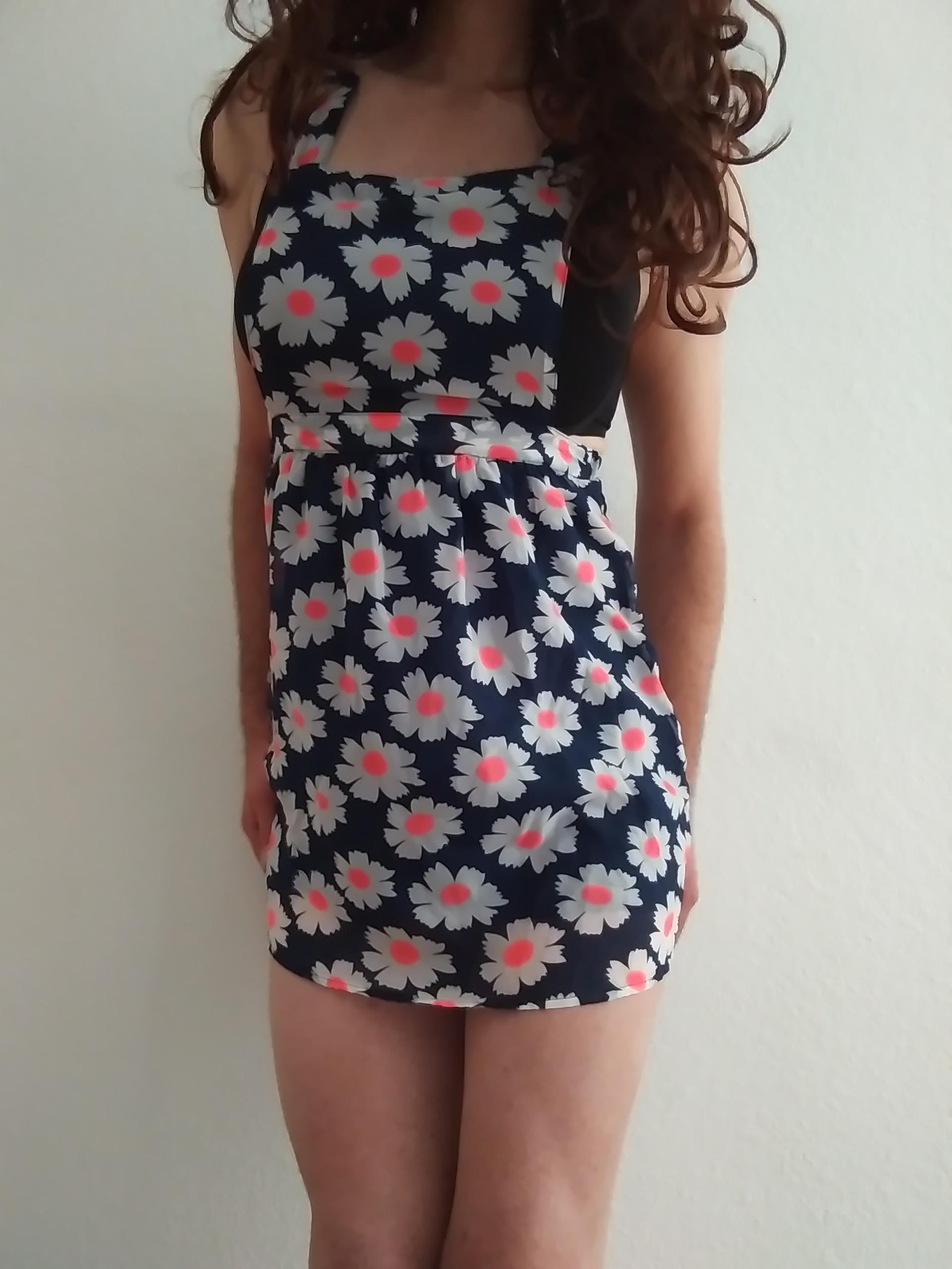 Spring apparel | Scrolller