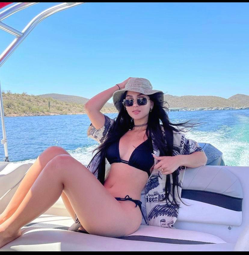 Sssniperwolf is definitely a PAWG | Scrolller