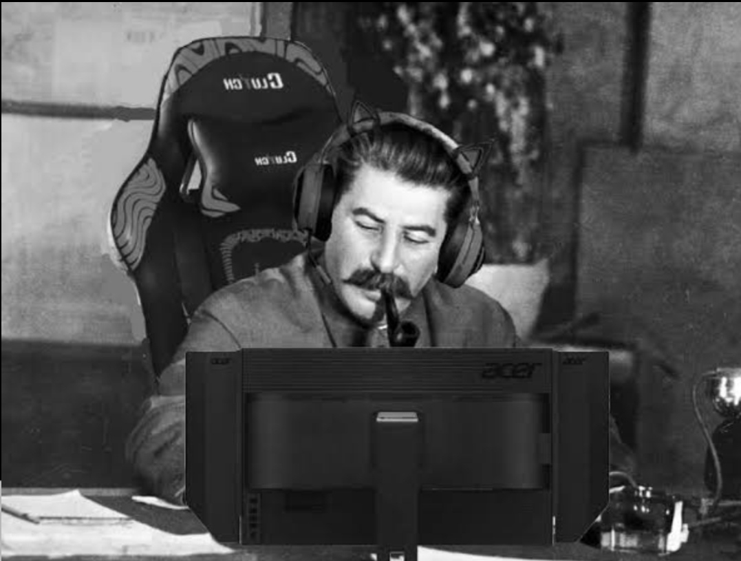 Stalin Chilling | Scrolller