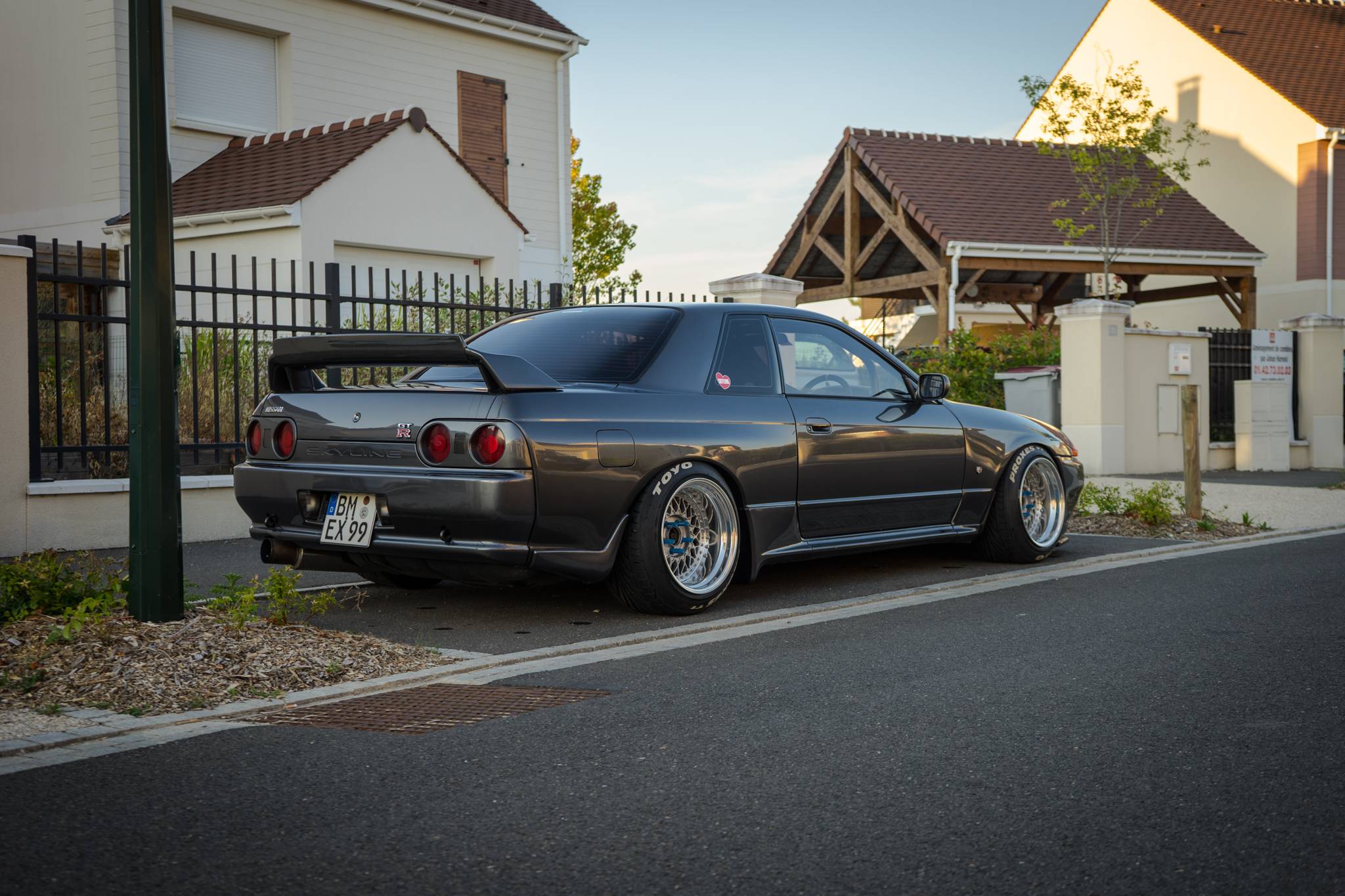 Stanced R32 | Scrolller
