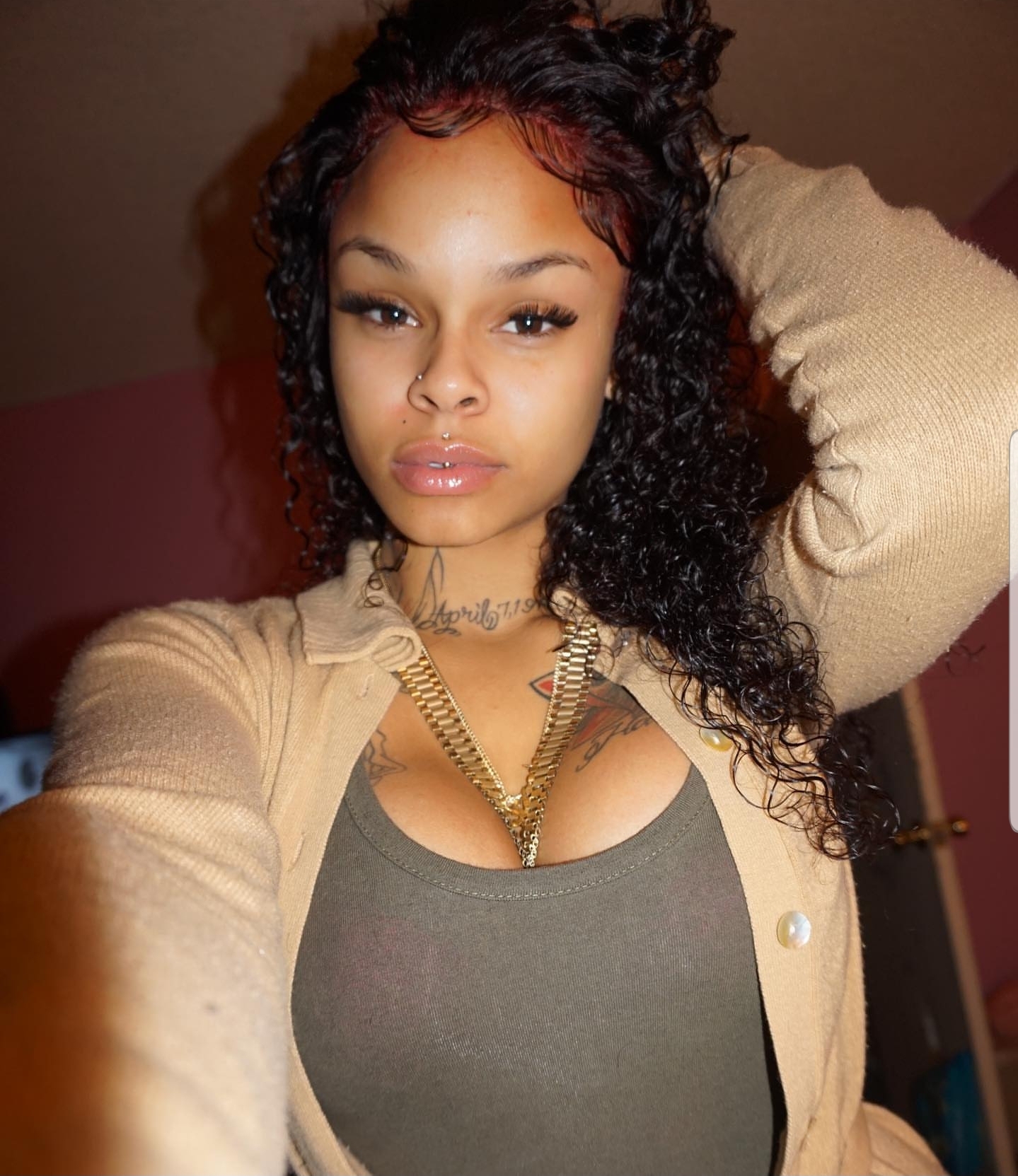 Star Divine | Scrolller