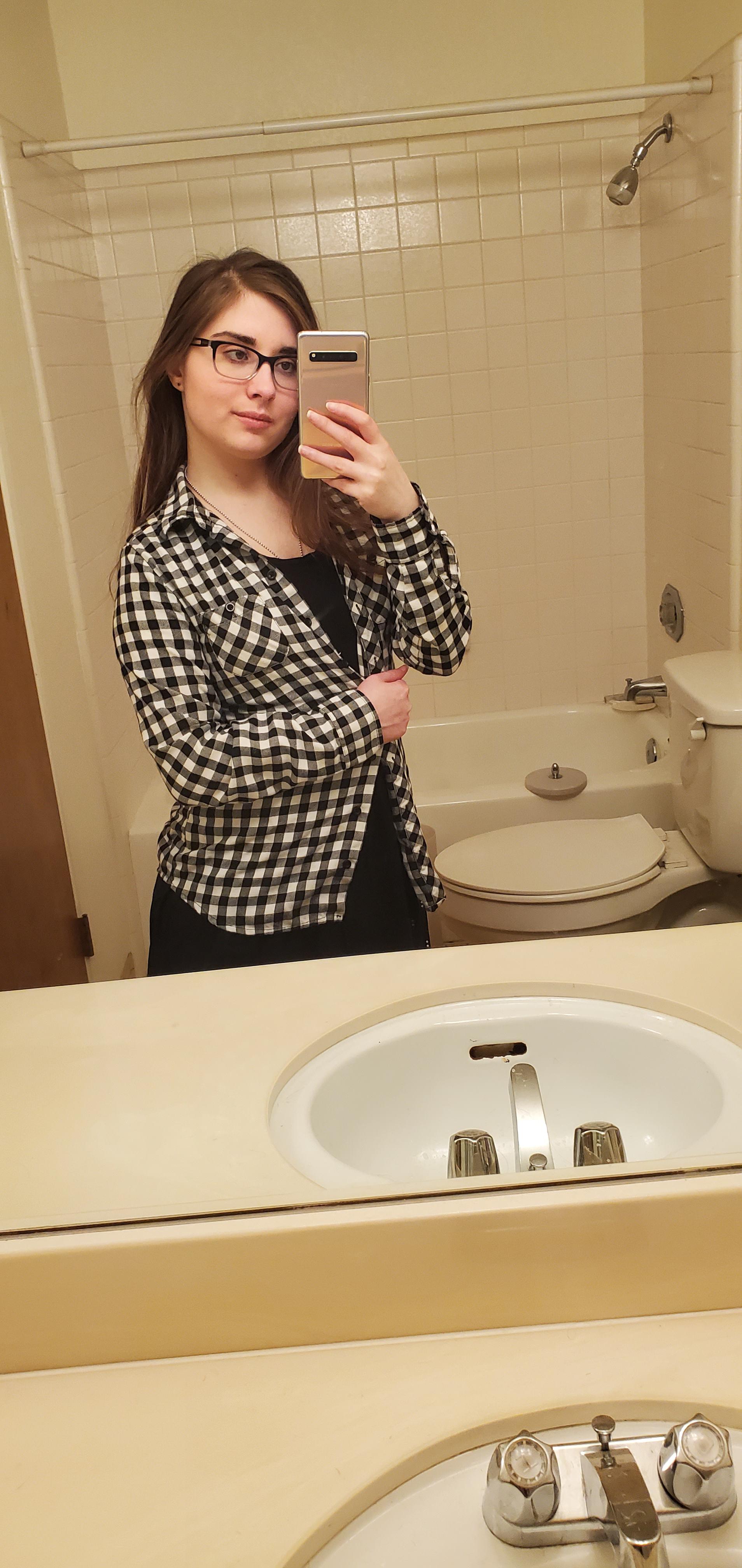 Staying comfy (18) | Scrolller