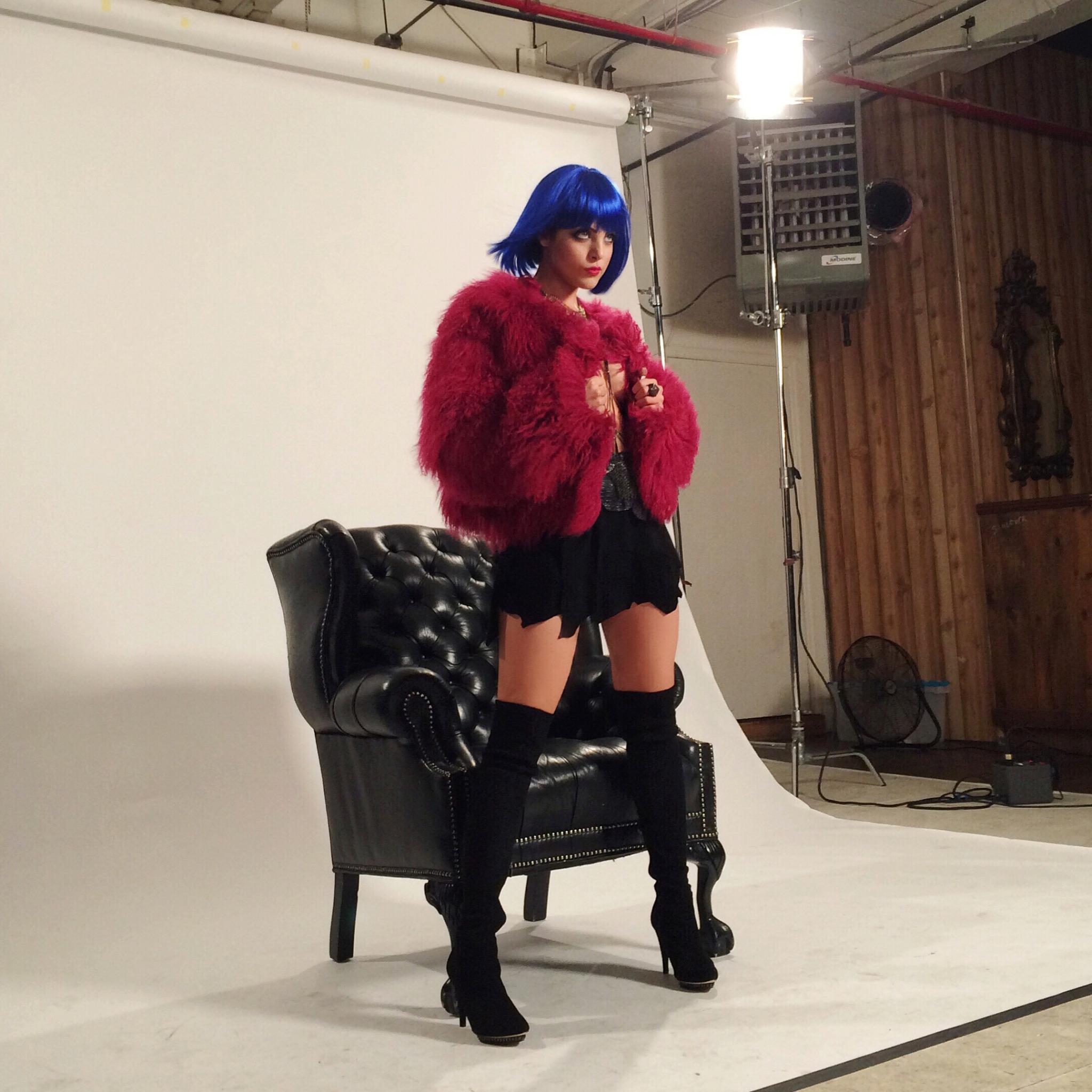 Stern Look | Scrolller