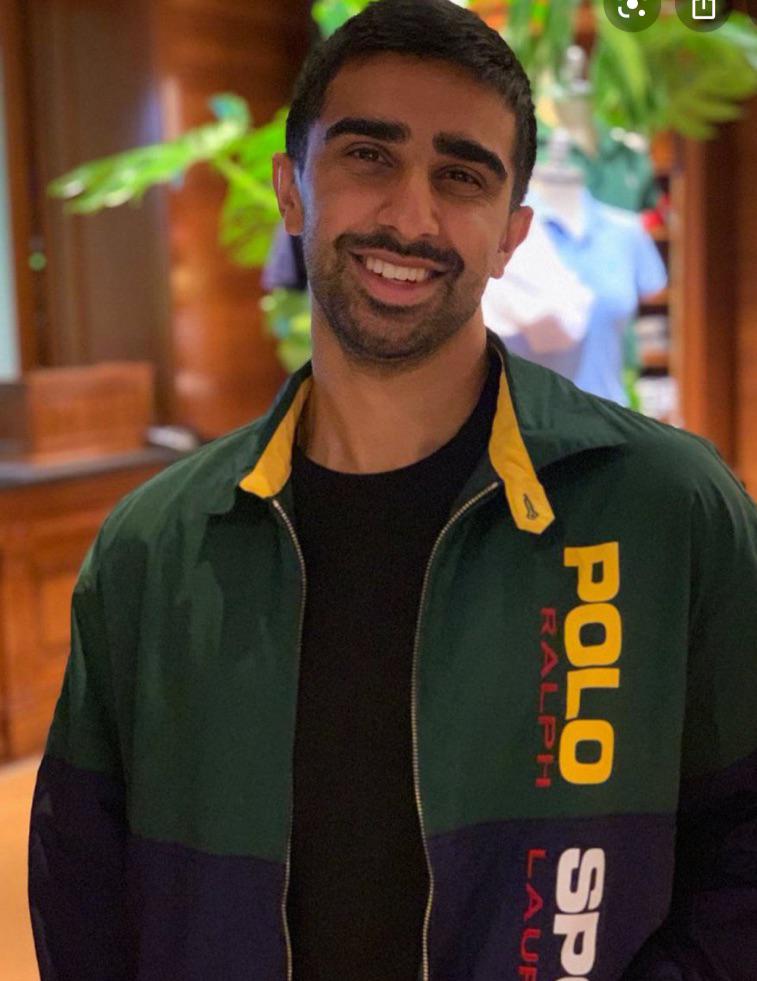 stop scrolling and vibe with happy vik | Scrolller