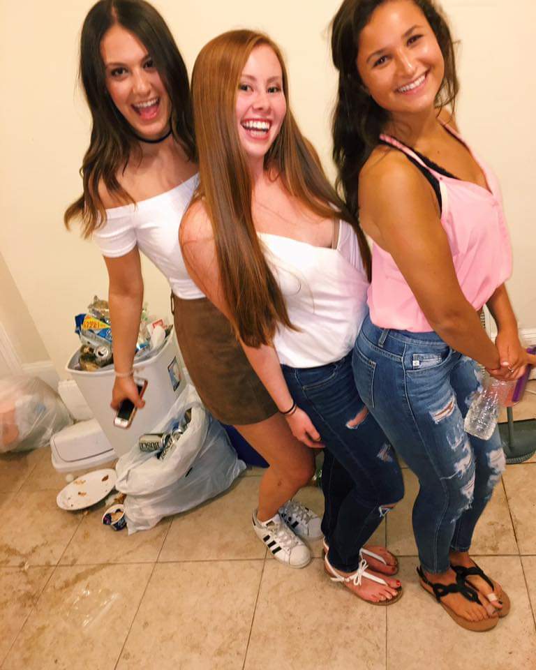 Strike a pose | Scrolller