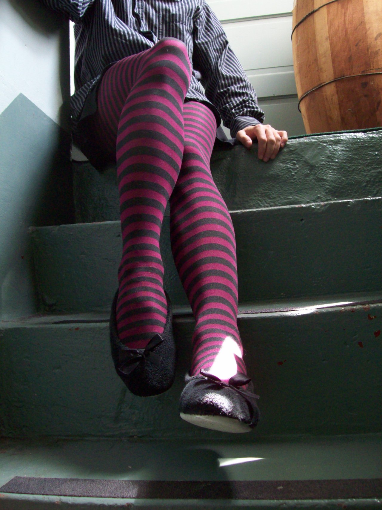 Striped legs | Scrolller