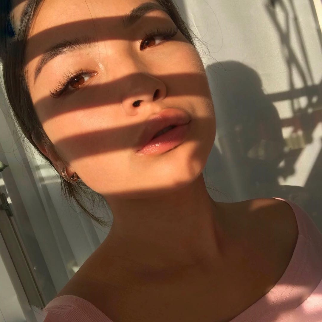 Striped Shade Scrolller