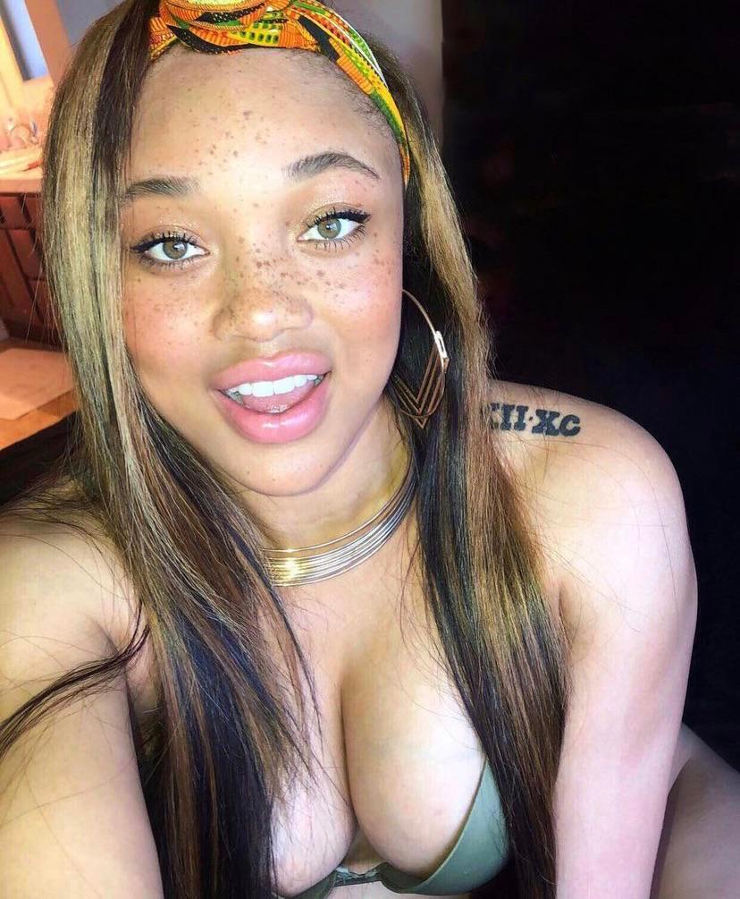 Stroke while I twerk for that bwc | Scrolller