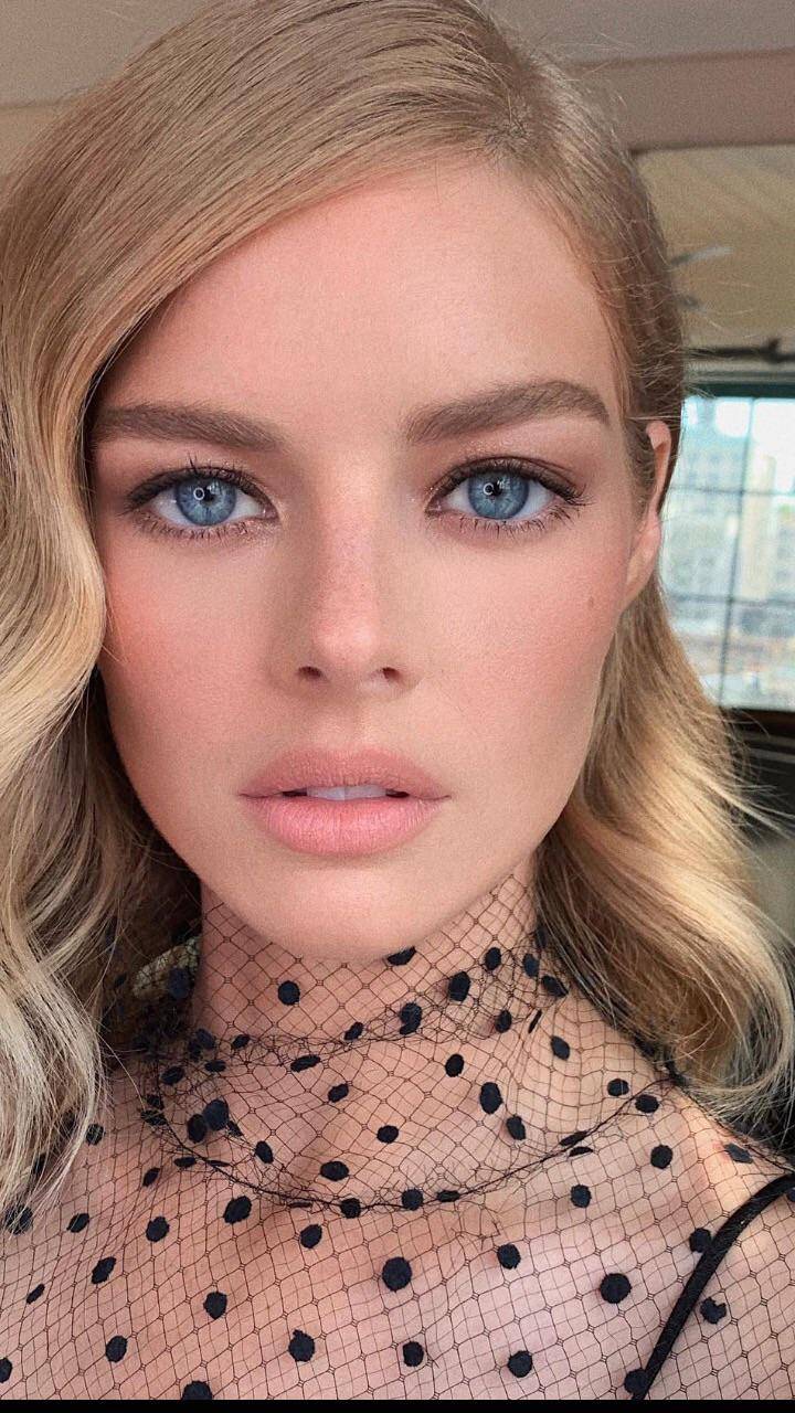 Stroke while she watches. | Scrolller