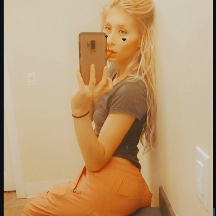 Study or masturbate? Hard decision hehehe 🤪 | Scrolller