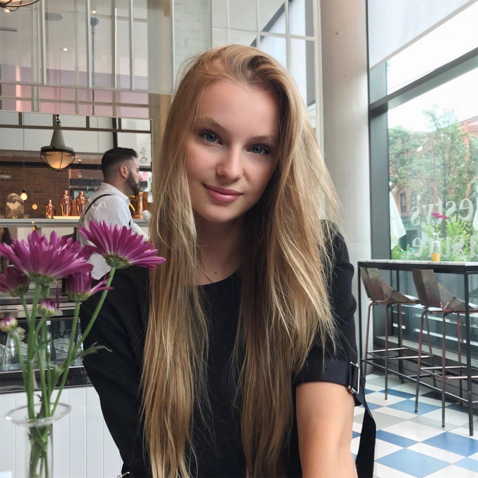 stunning | Scrolller