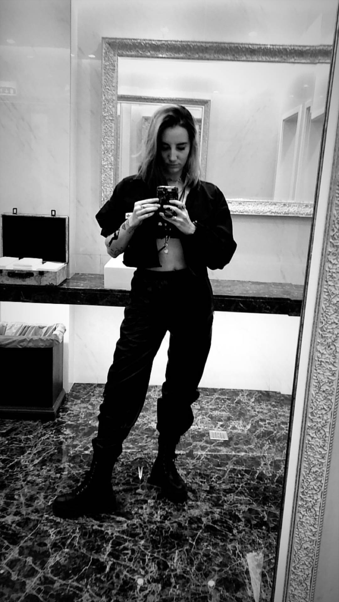 Style Girl Scrolller