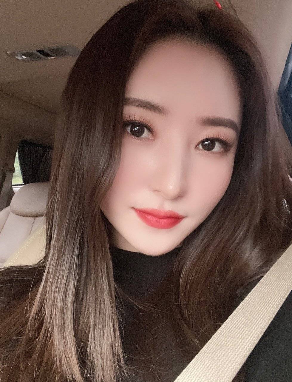 Sua | Scrolller