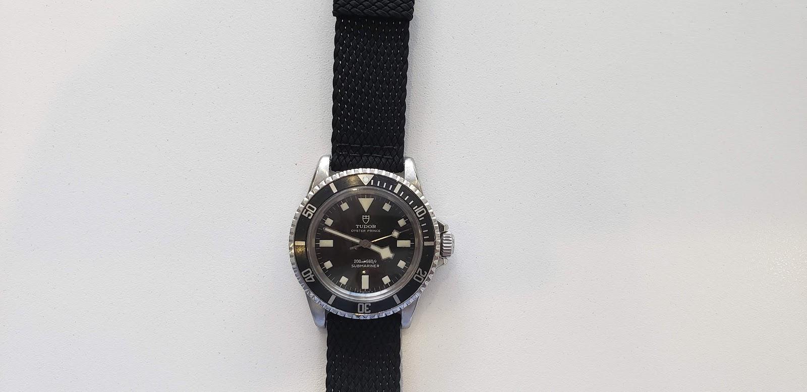 Submariner Snowflake Scrolller