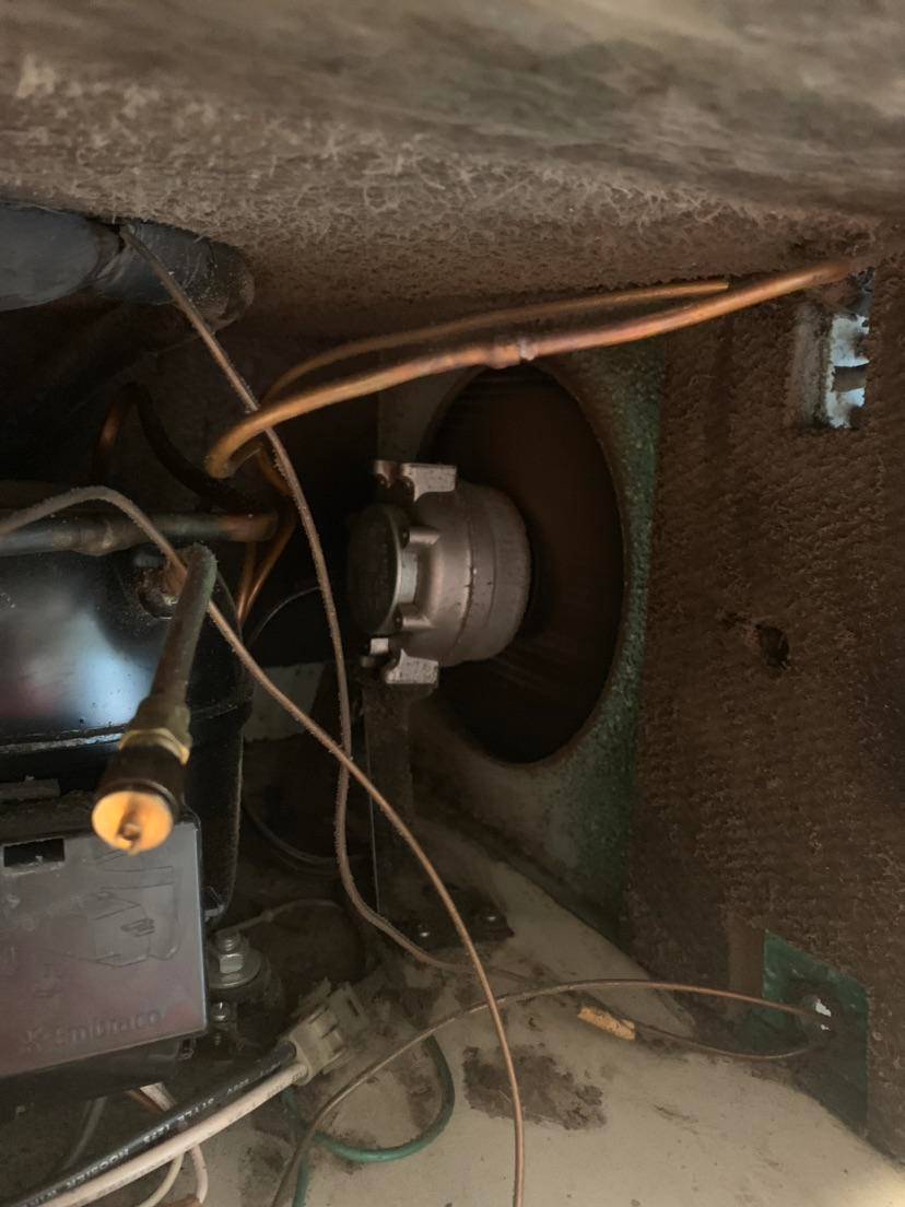 Subzero refrigerator fan is always on. Is this normal or do I need to get it fixed ? | Scrolller