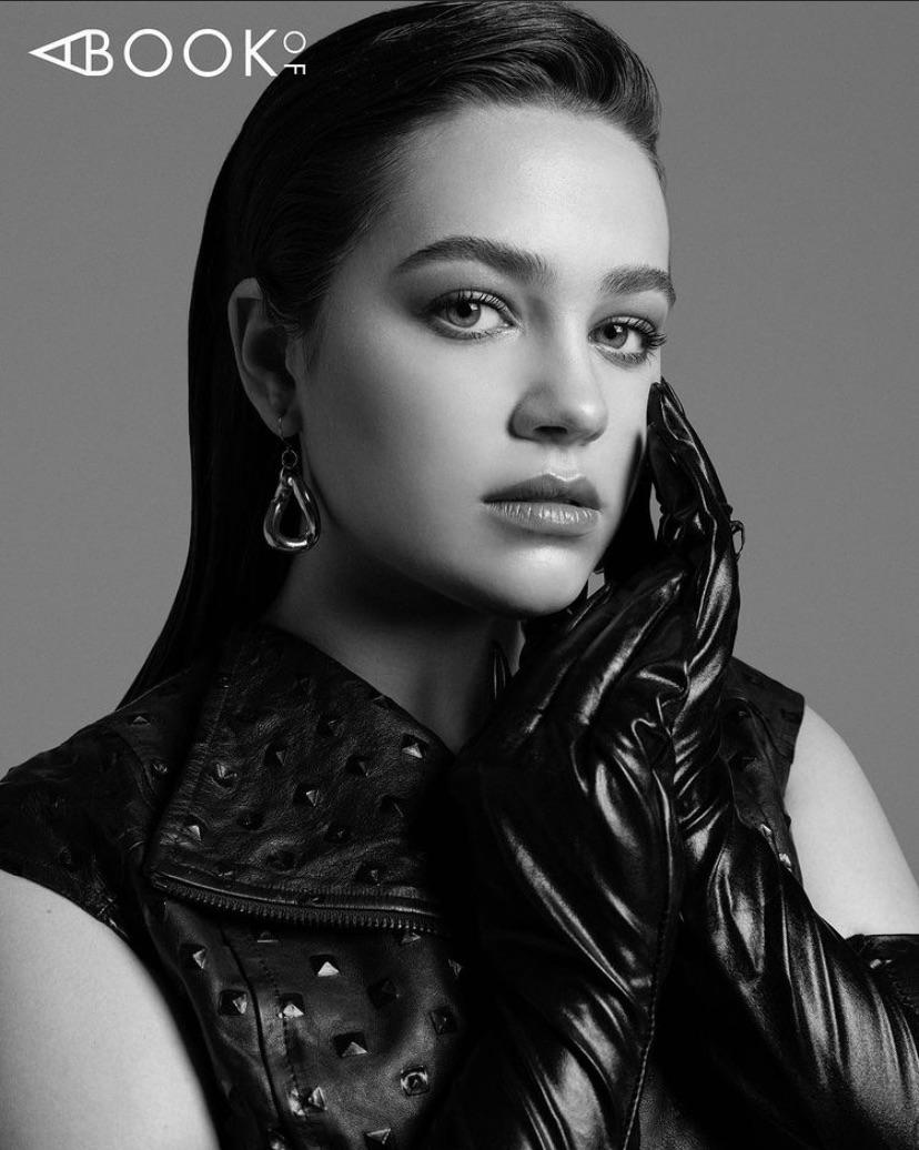 Such a beautiful face | Scrolller