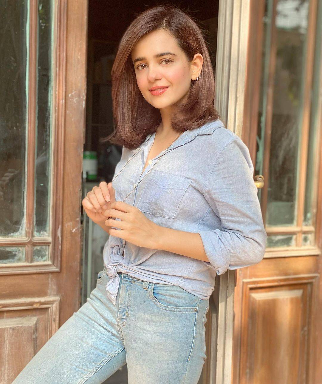 Sumbul Iqbal Khan | Scrolller