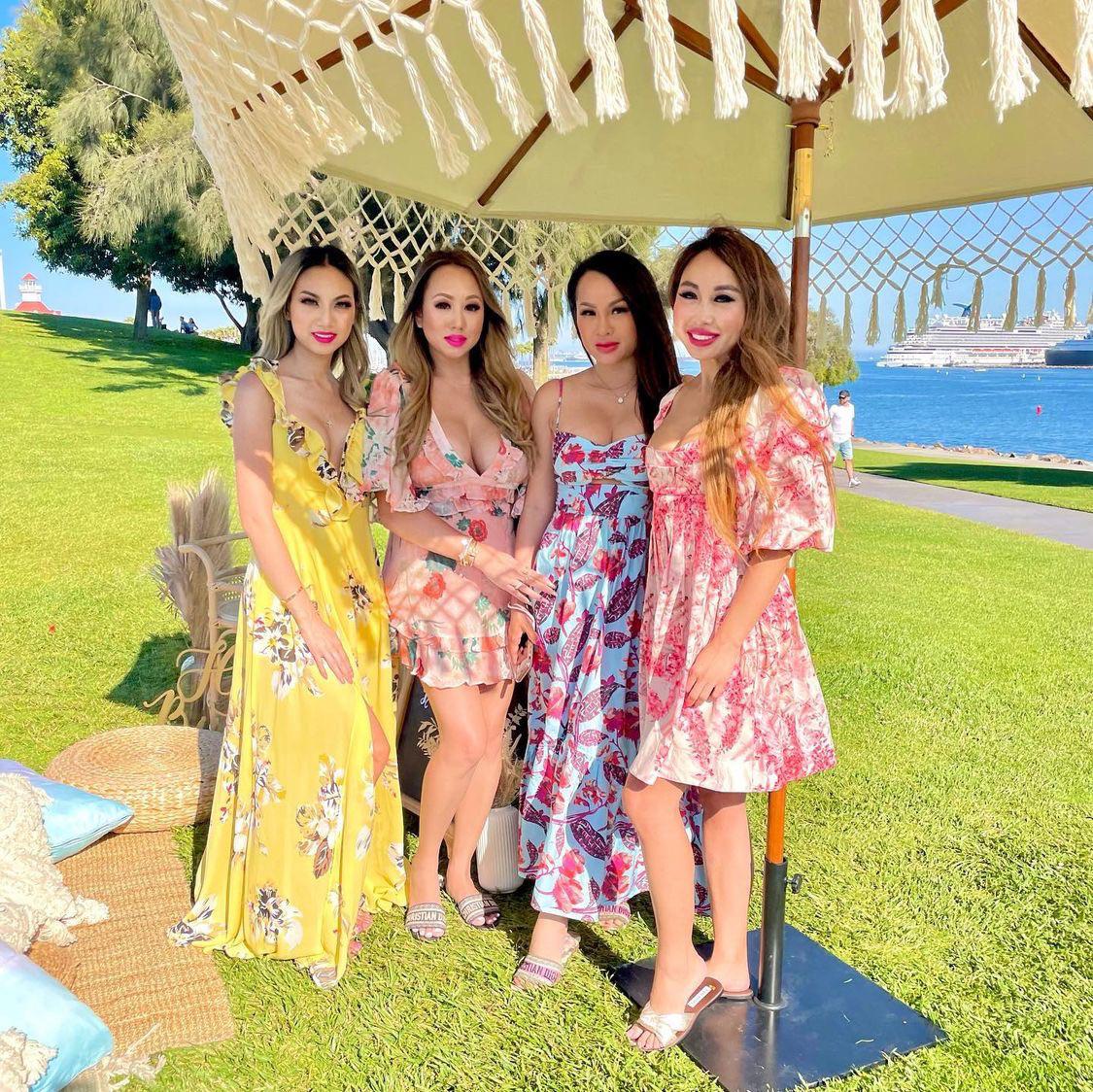 Sun dresses | Scrolller