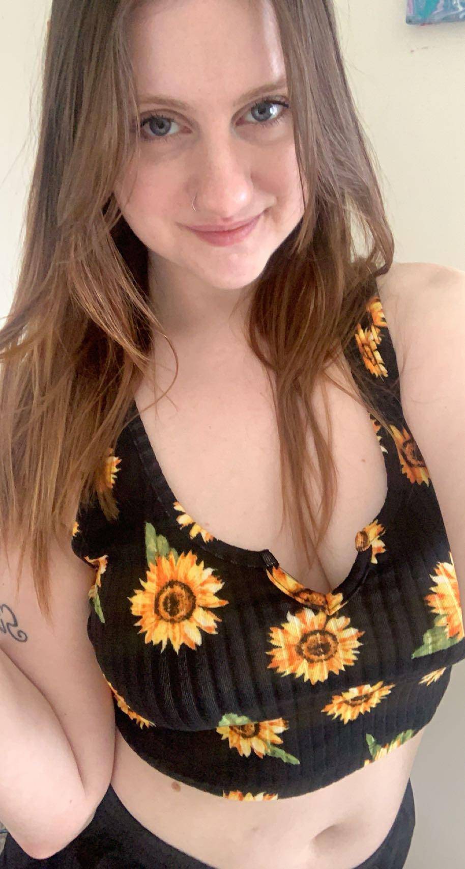 Sunflower Sunday! [Over 18] | Scrolller