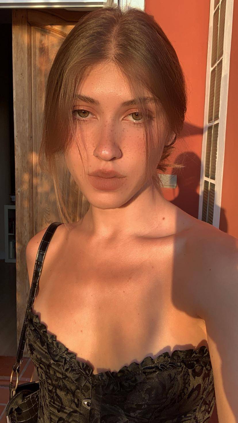 Sunny day! [F21] | Scrolller