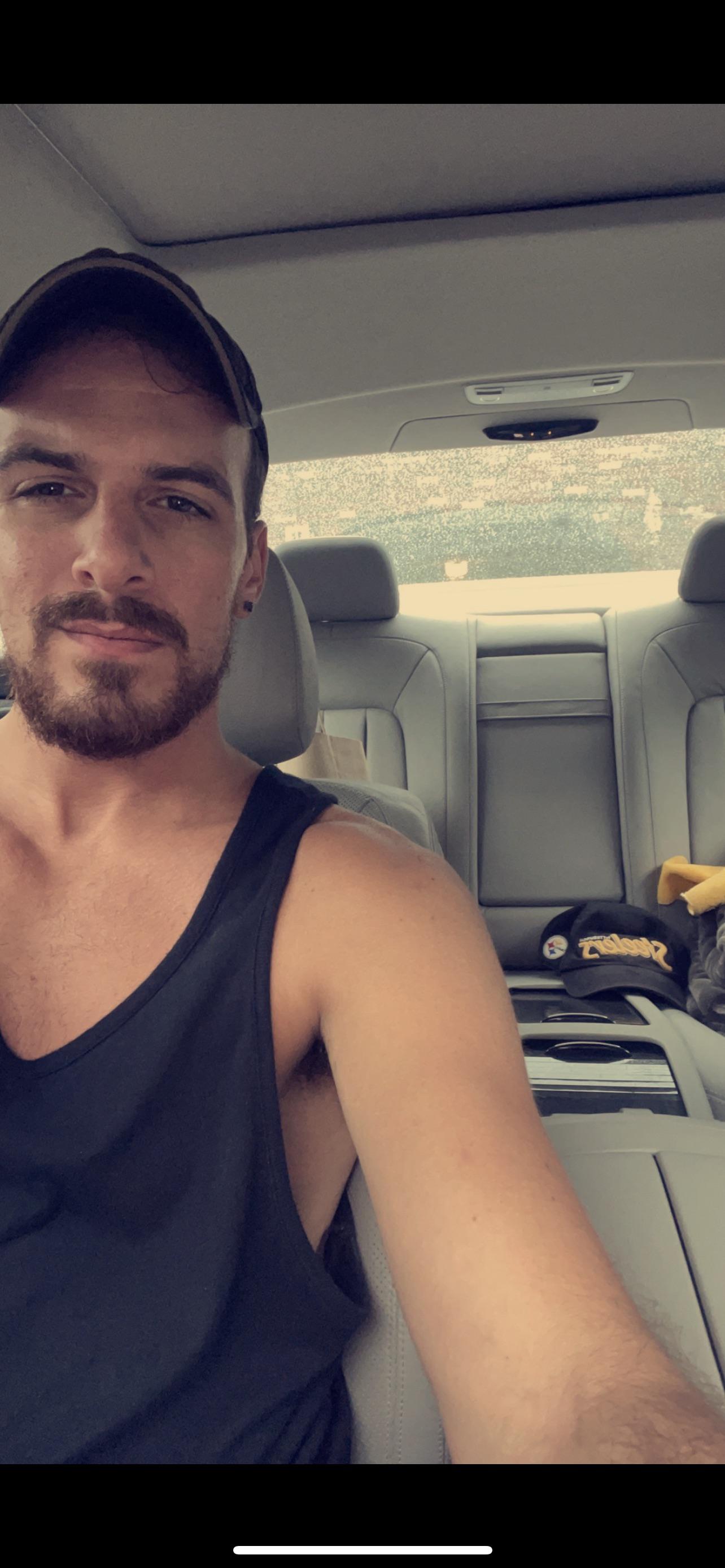 Sup everyone? | Scrolller