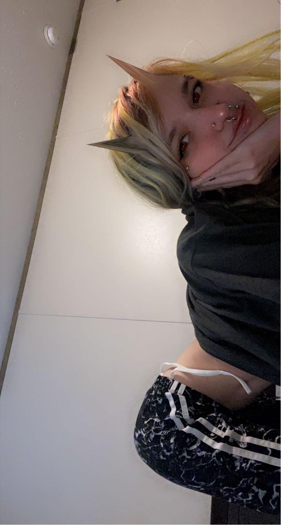 super duper extra small | Scrolller