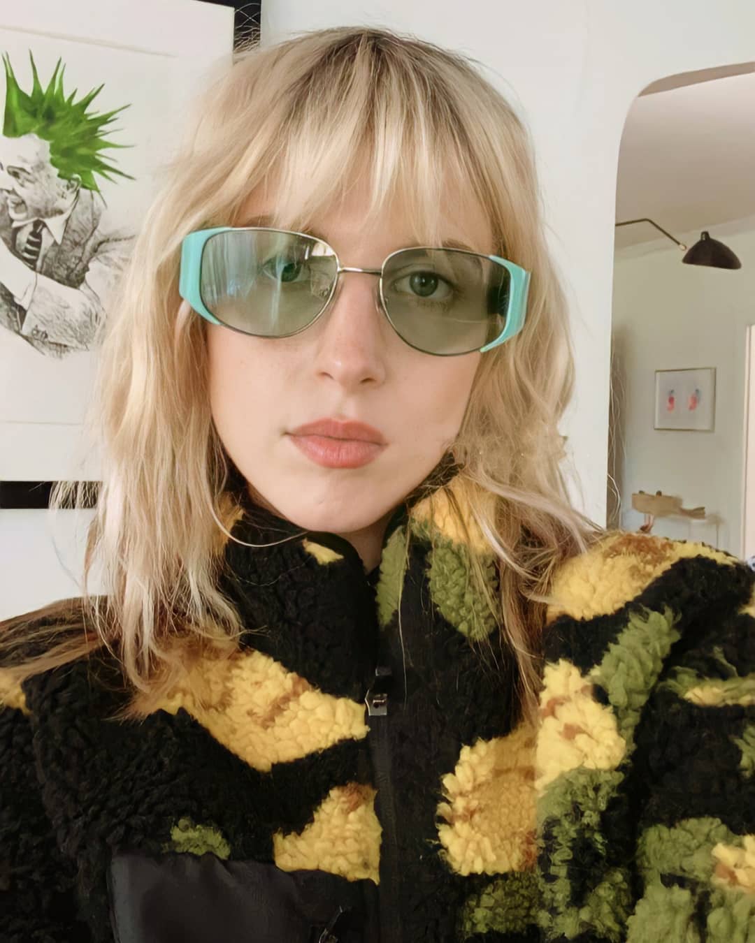 Super Specs | Scrolller