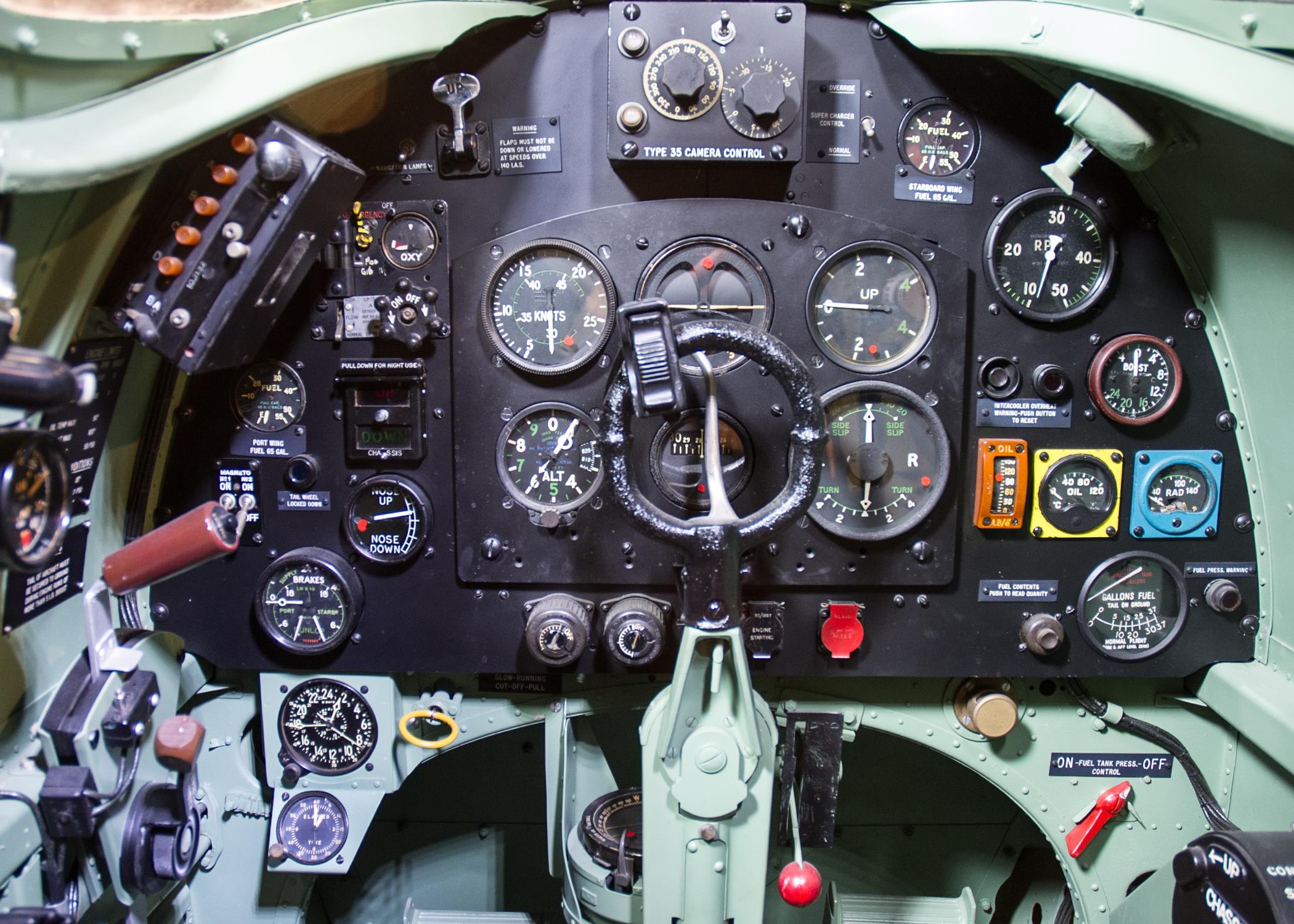 Supermarine Spitfire Mk XI cockpit | Scrolller