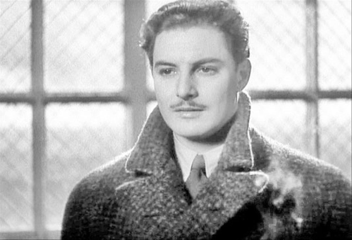 Sweet, sensitive Robert Donat, 1940s. | Scrolller
