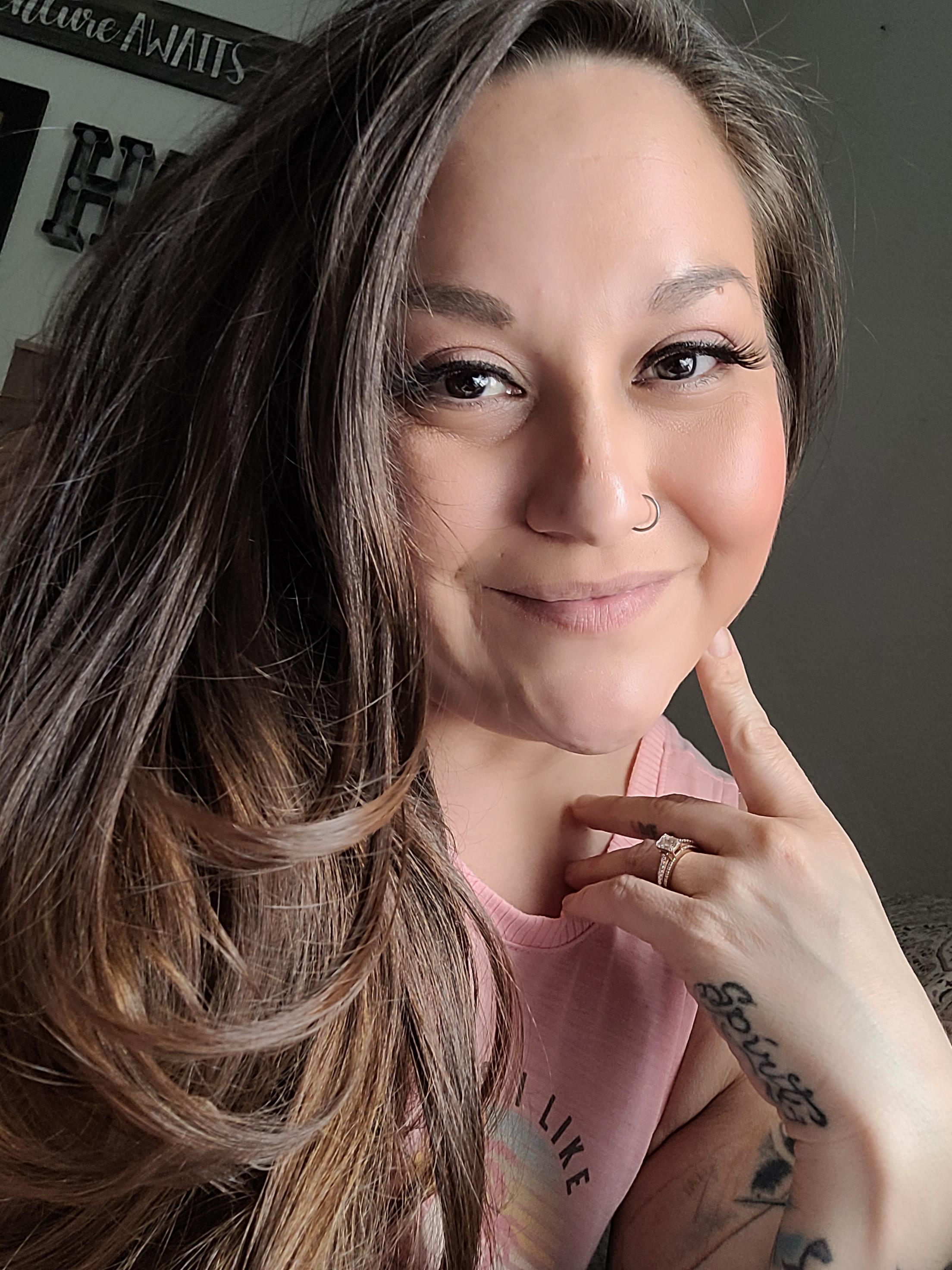 Sweet smiles F36 | Scrolller