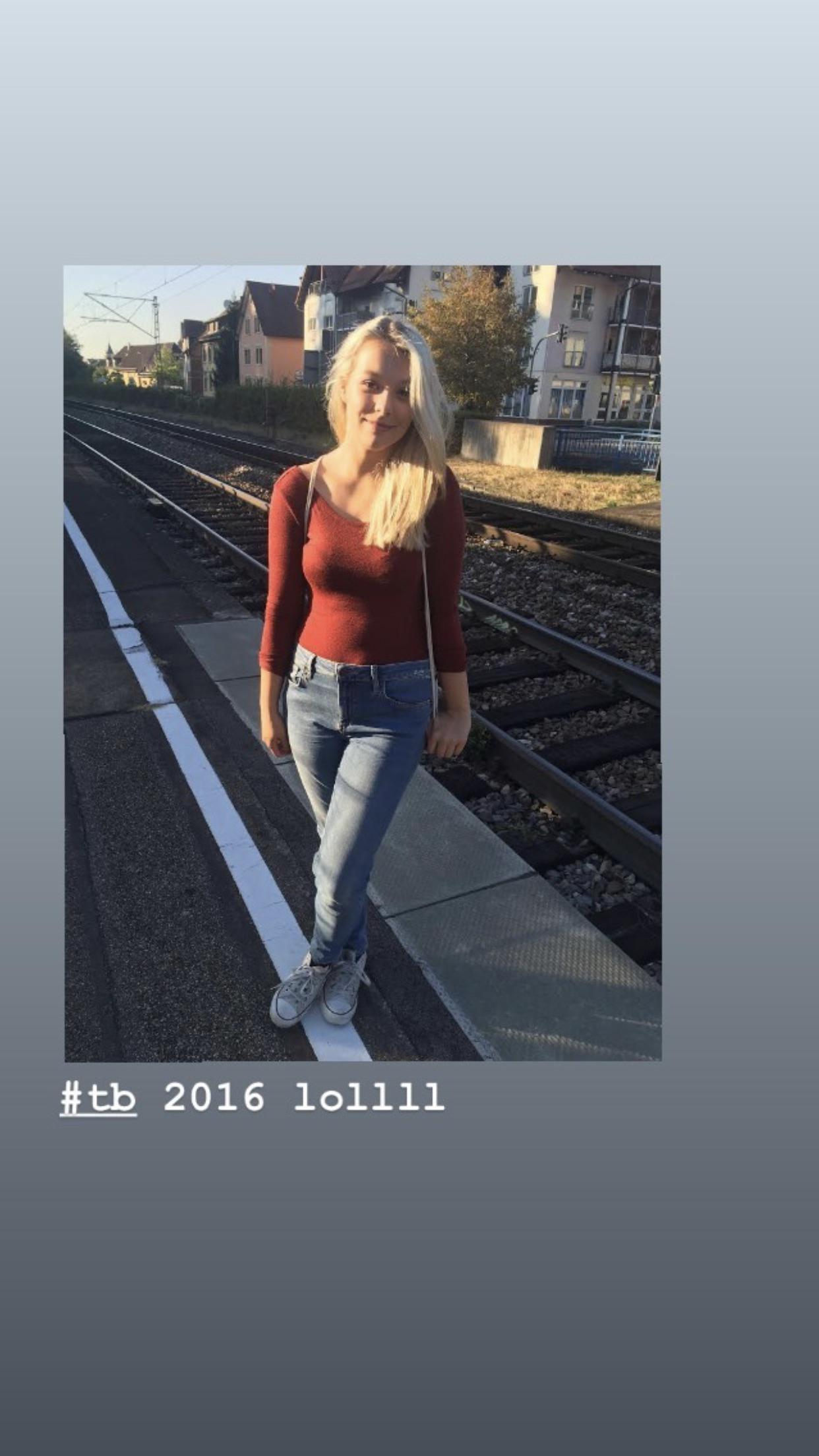 Sweet Sophia Scrolller