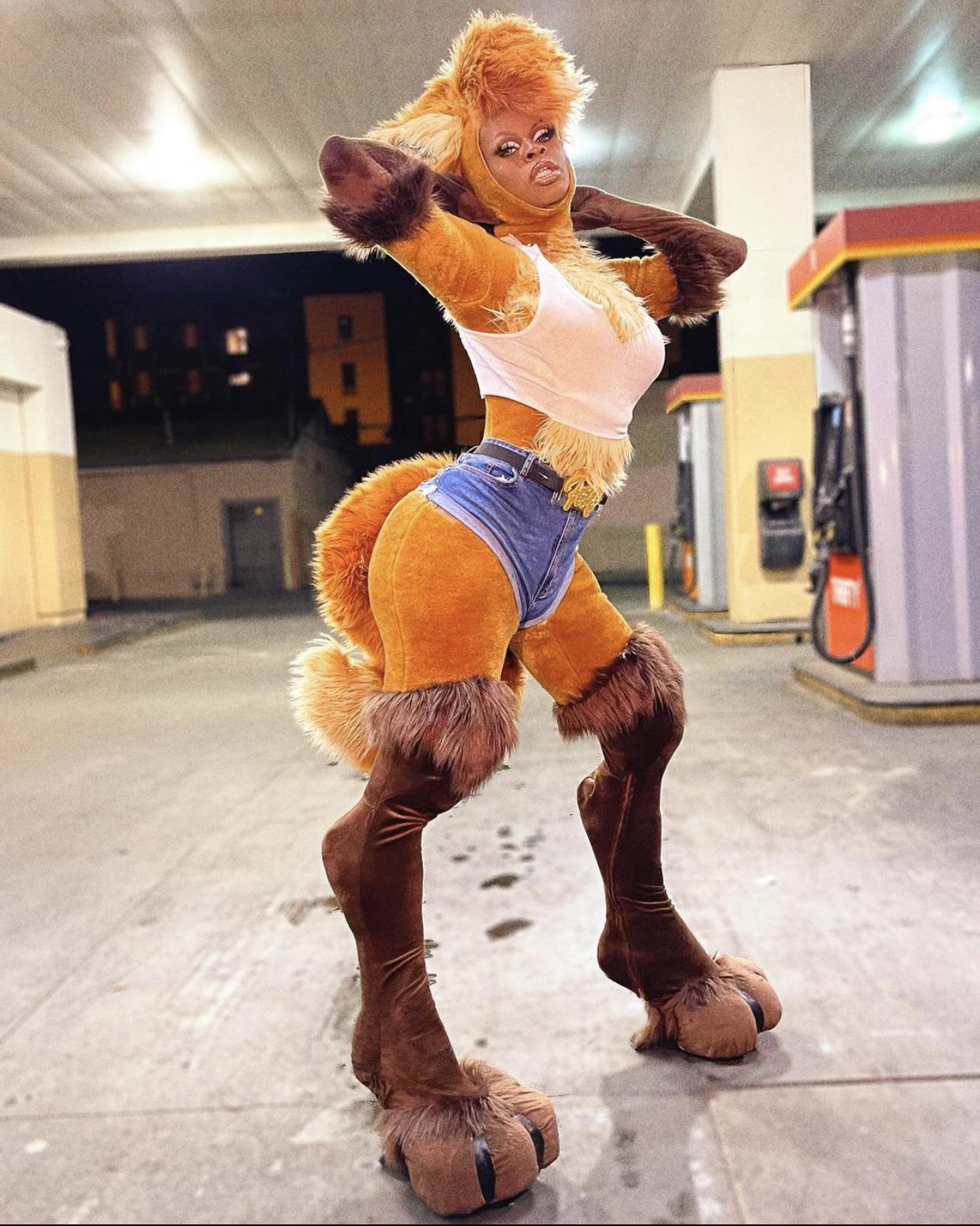 Symone from Rupaul's Drag Race S13 wore a fursuit as her runway on yesterday's episode | Scrolller