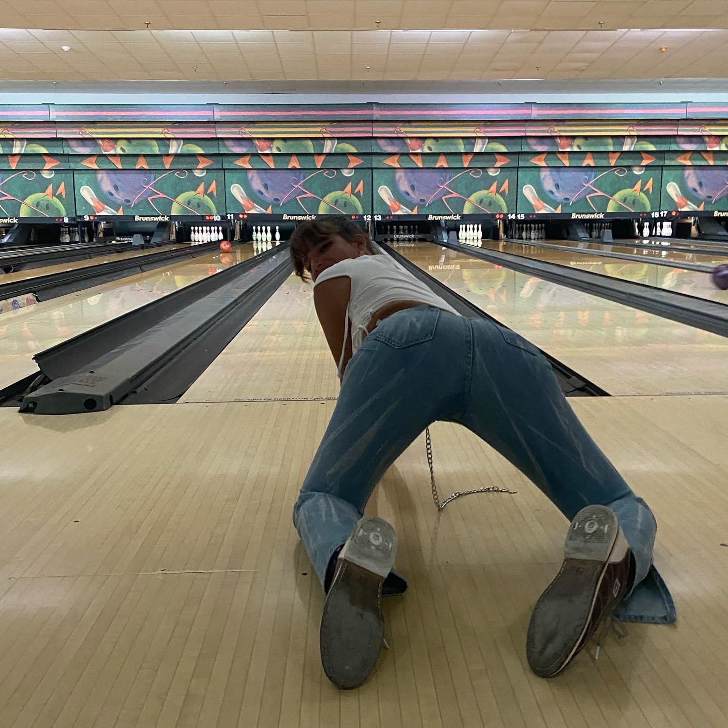 Take me home from the bowling alley | Scrolller