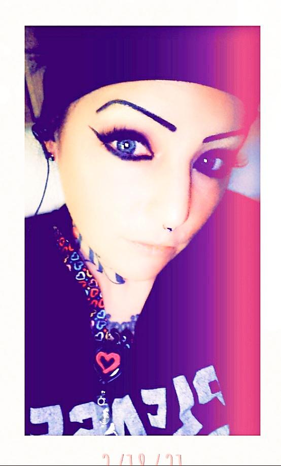 Taking content request and personal request this week on my OFANS. FREE PAGE. Come find me and ...