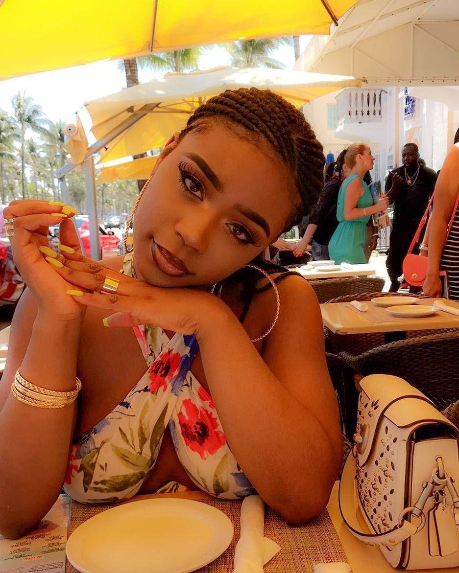 Taking this one to meet my mother | Scrolller