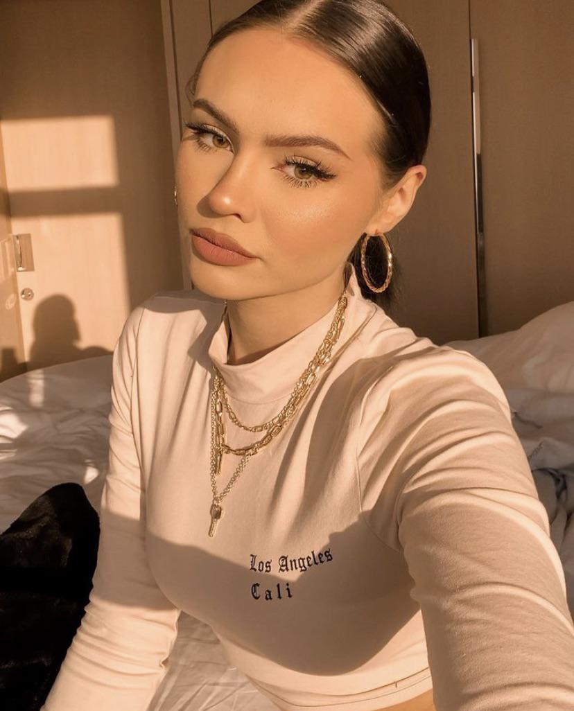 Talia Mar | Scrolller