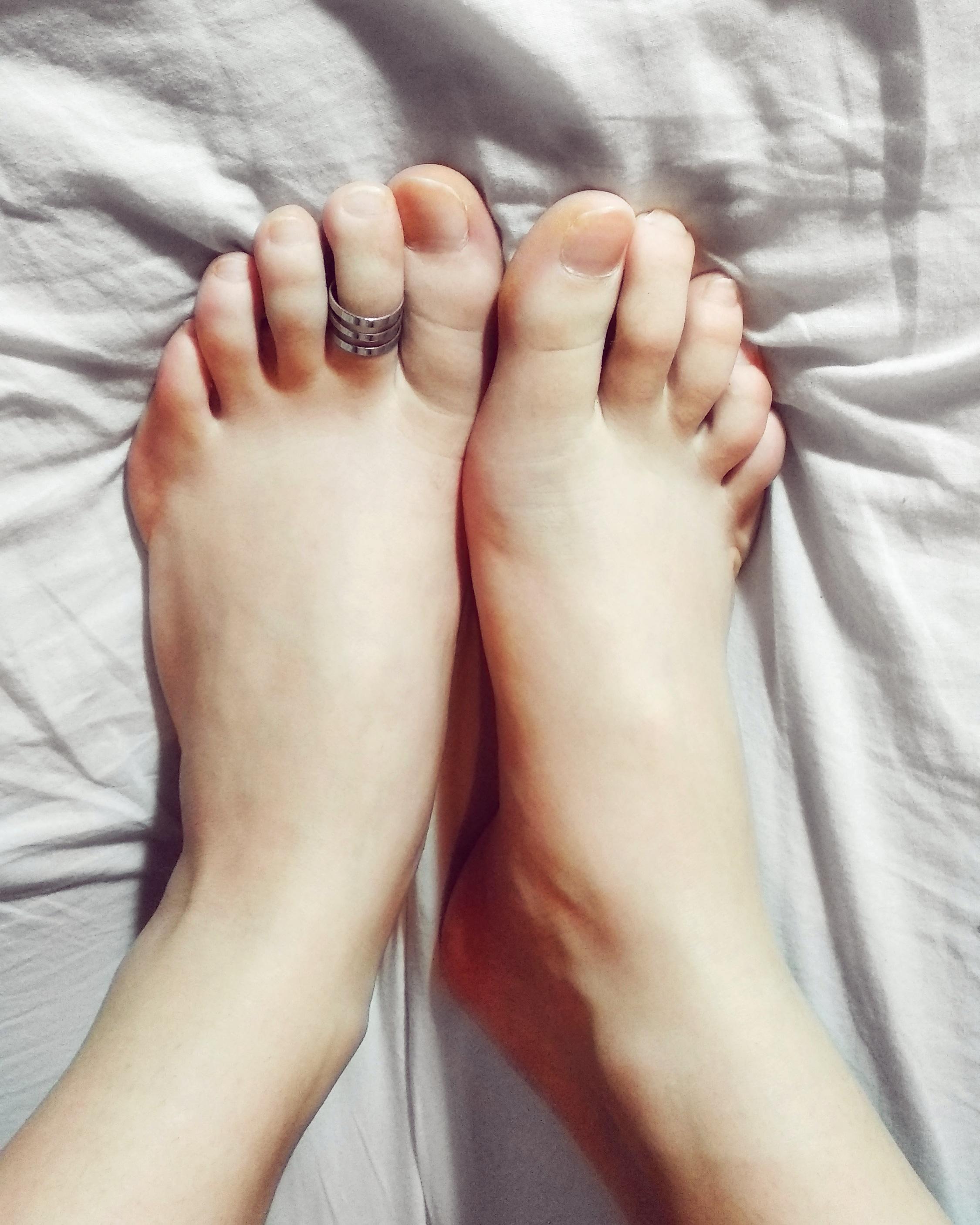 Tall girl. Guess my height and shoe size! | Scrolller