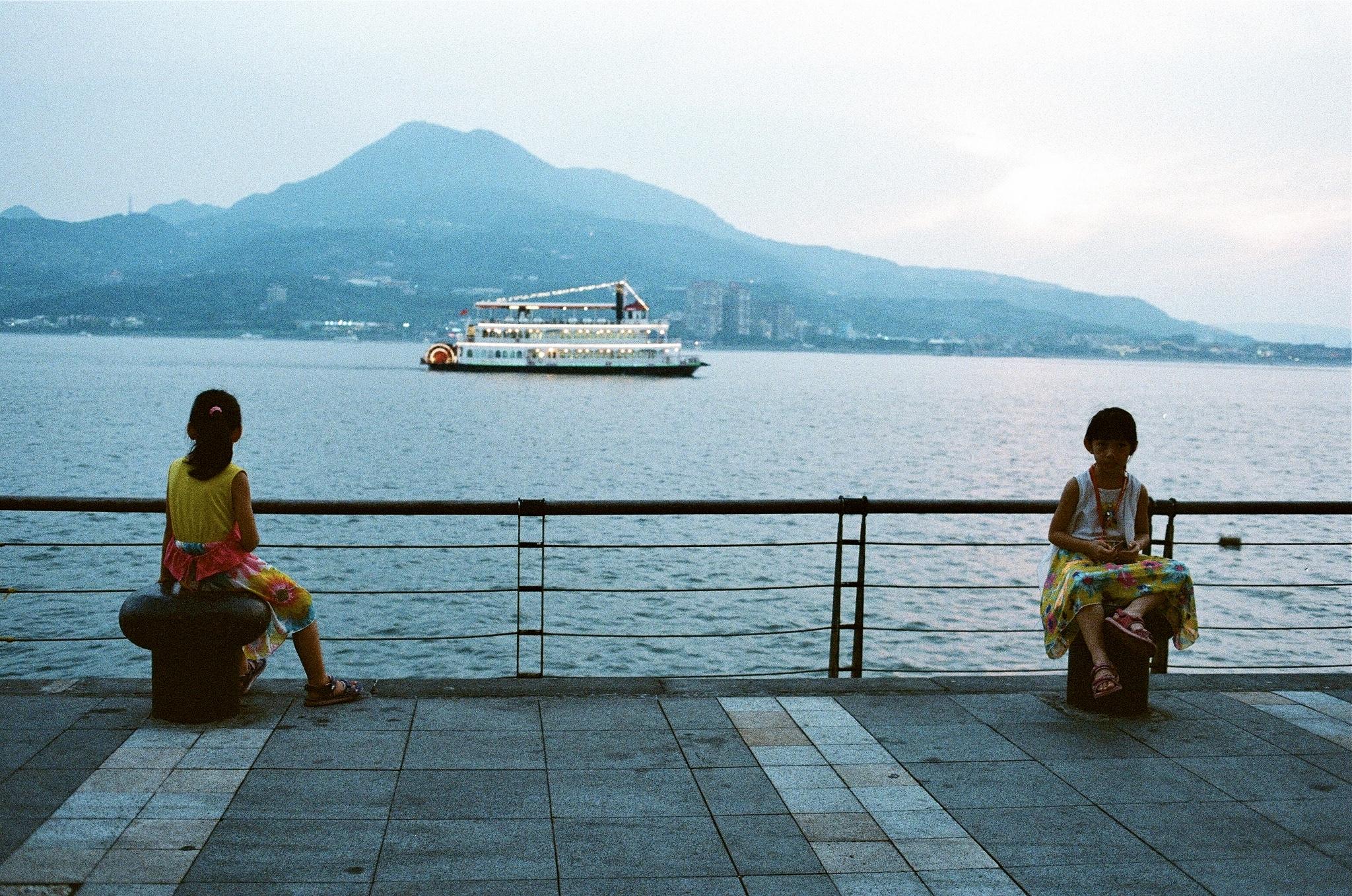 Tamsui Ferry | Scrolller