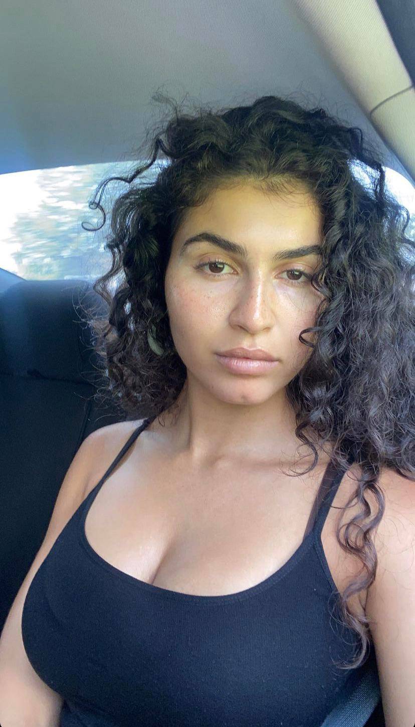 Tanks on her | Scrolller