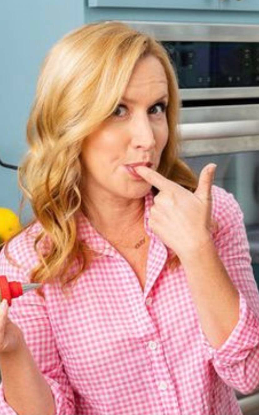 Tasting herself | Scrolller