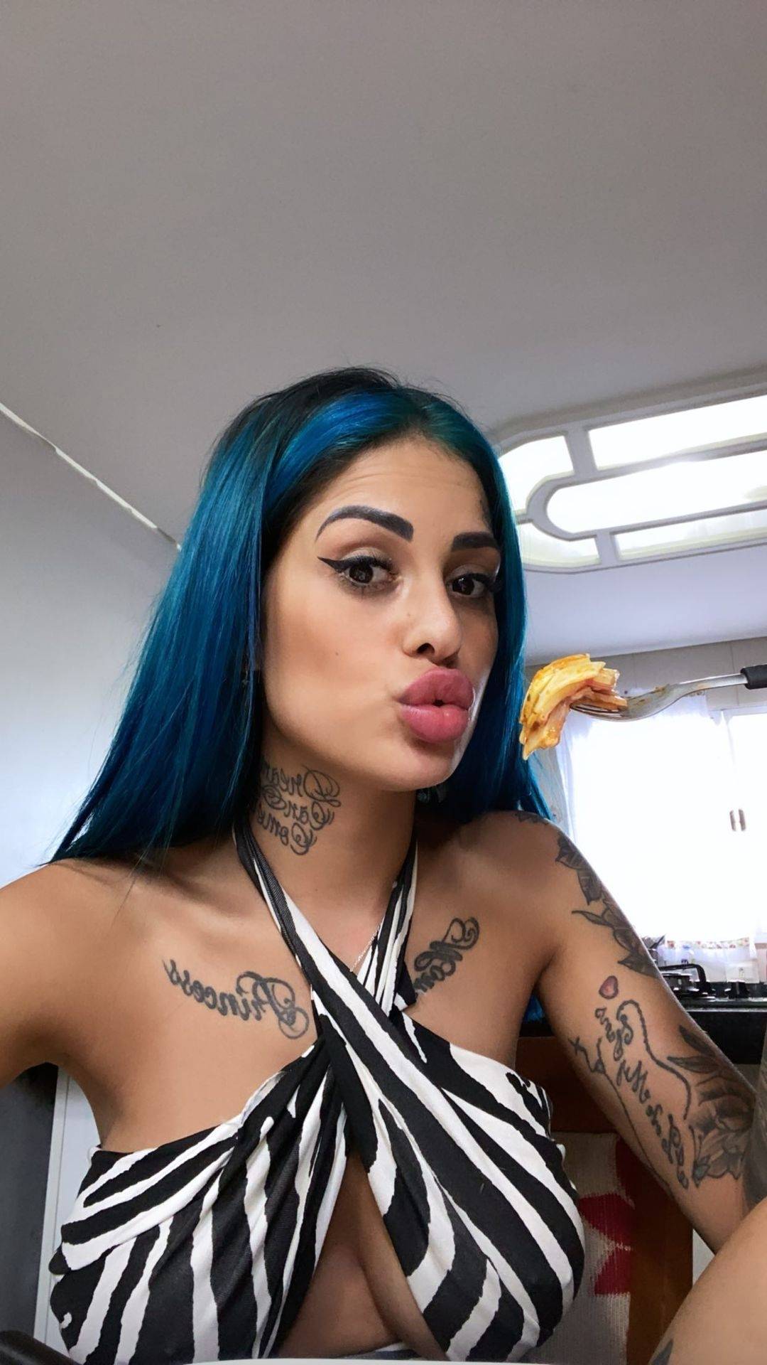 Tati Zaqui, a peituda mais deliciosa | Scrolller