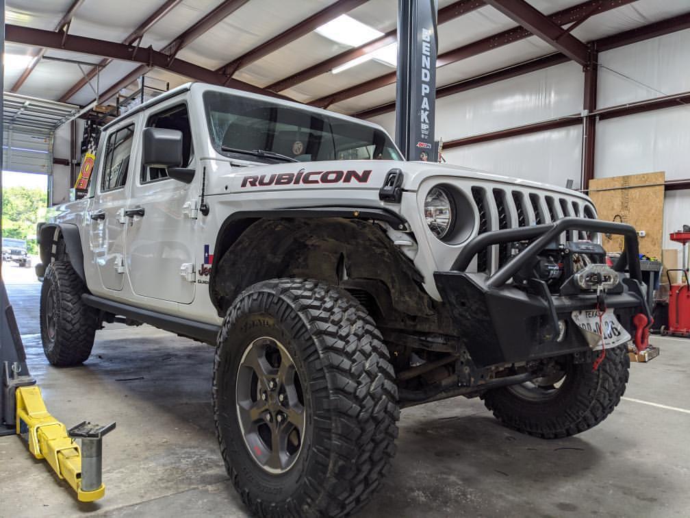 Teaser photo from the shop | Scrolller