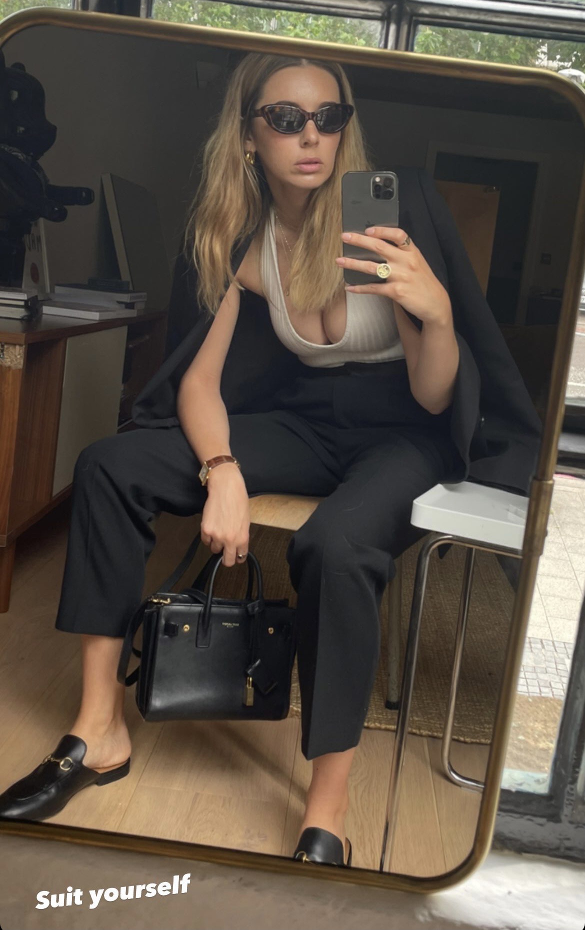 Teasing us with some cleavage | Scrolller