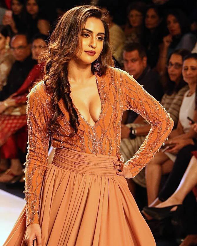 Television hottie Krystal D'souza | Scrolller