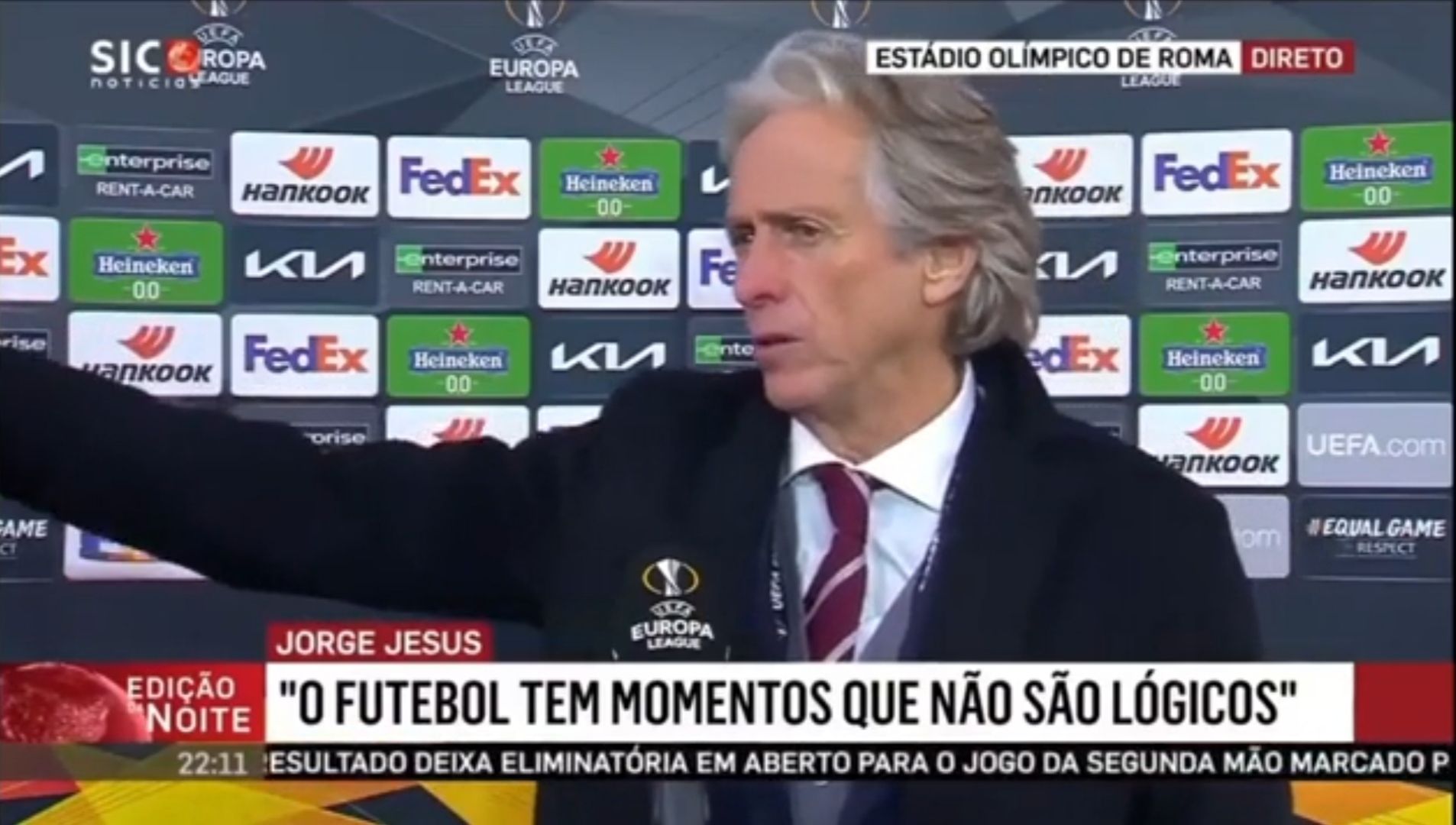 "Tem dia que é noite" - Jesus, Jorge. | Scrolller